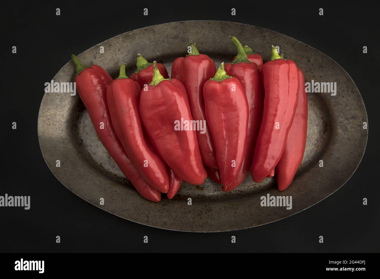Platter of peppers hi-res stock photography and images - Alamy
