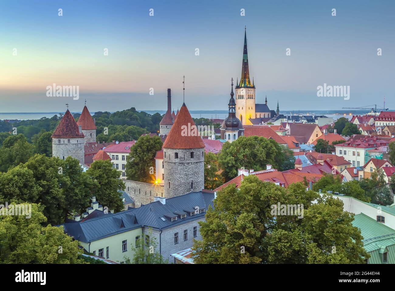 Tallinn skyline tallinn hi-res stock photography and images - Alamy