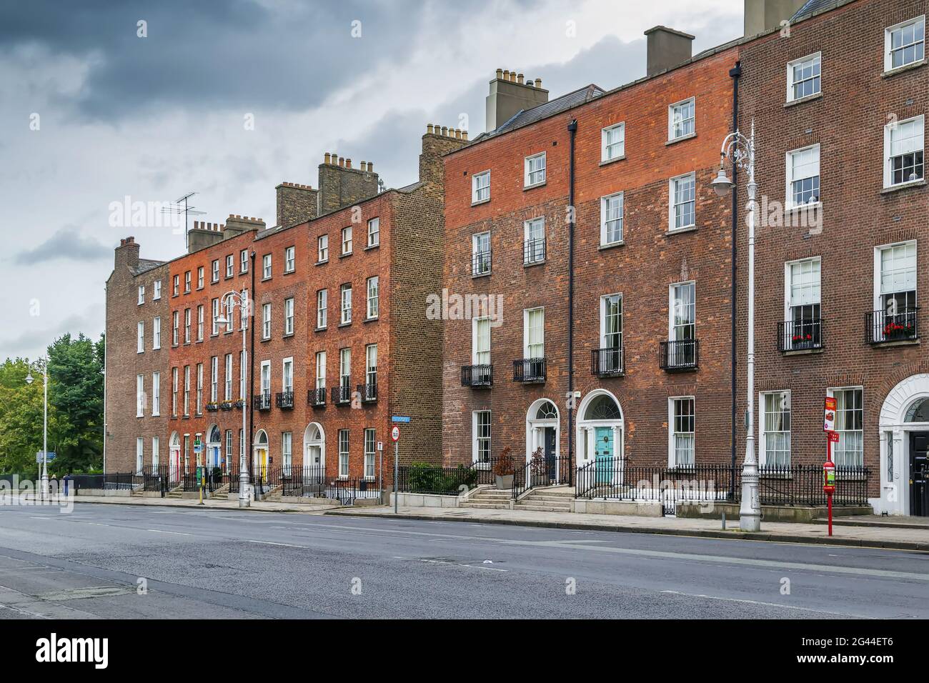 Red brick dublin hi-res stock photography and images - Alamy