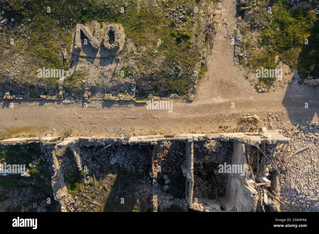 Ruinas de guerra hi-res stock photography and images - Alamy