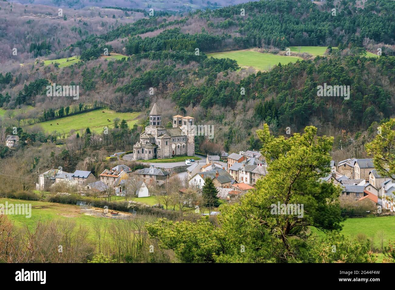 Village of saint nectaire hi-res stock photography and images - Alamy
