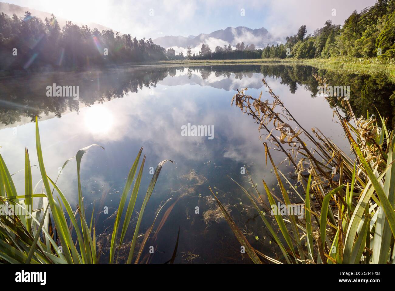 Sunset lake matheson southern alps hi-res stock photography and images ...
