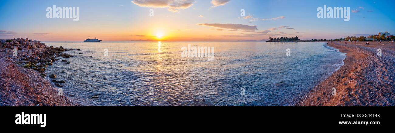 Summer athens hi-res stock photography and images - Alamy