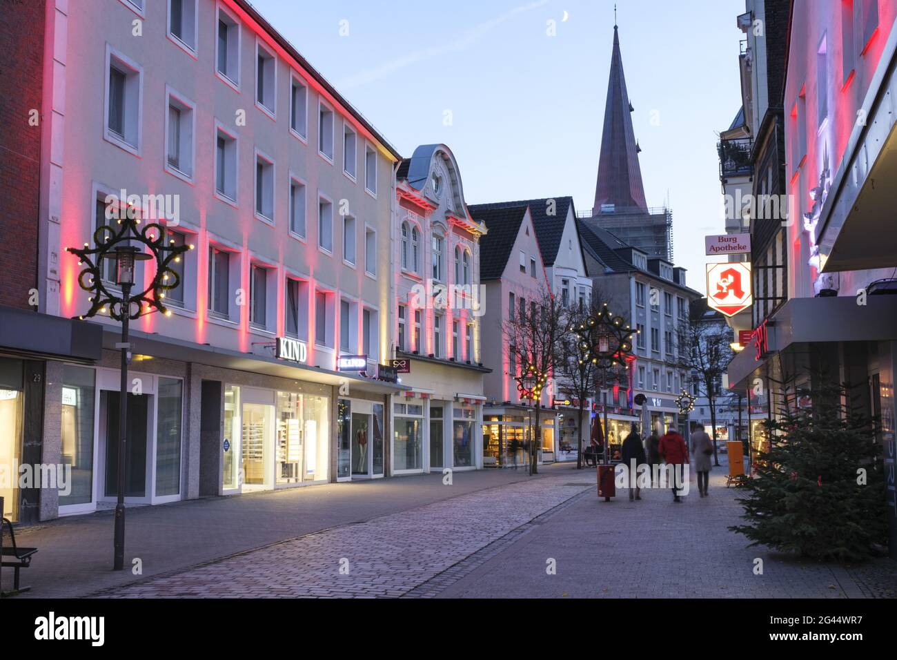 Pedestrian area with christmas light, Unna, North Rhine-Westphalia ...