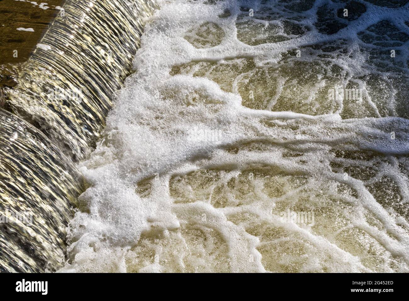 Artificial water flow hi-res stock photography and images - Alamy