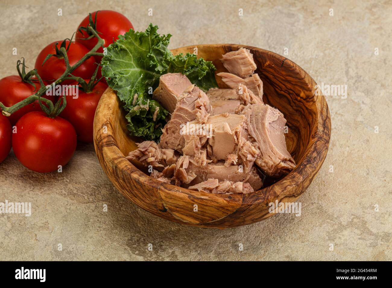 Tasty Canned tuna fillet in the bowl Stock Photo - Alamy