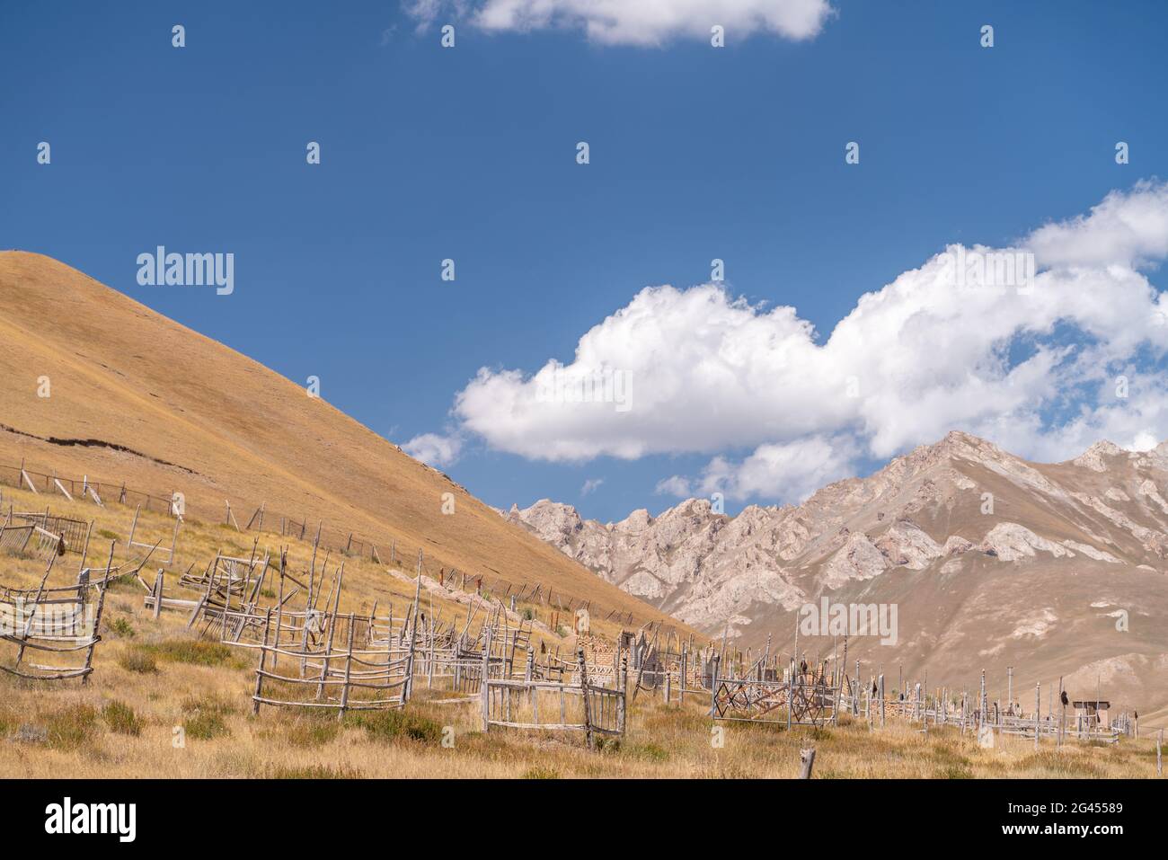 Remote traditional culture hi-res stock photography and images - Alamy