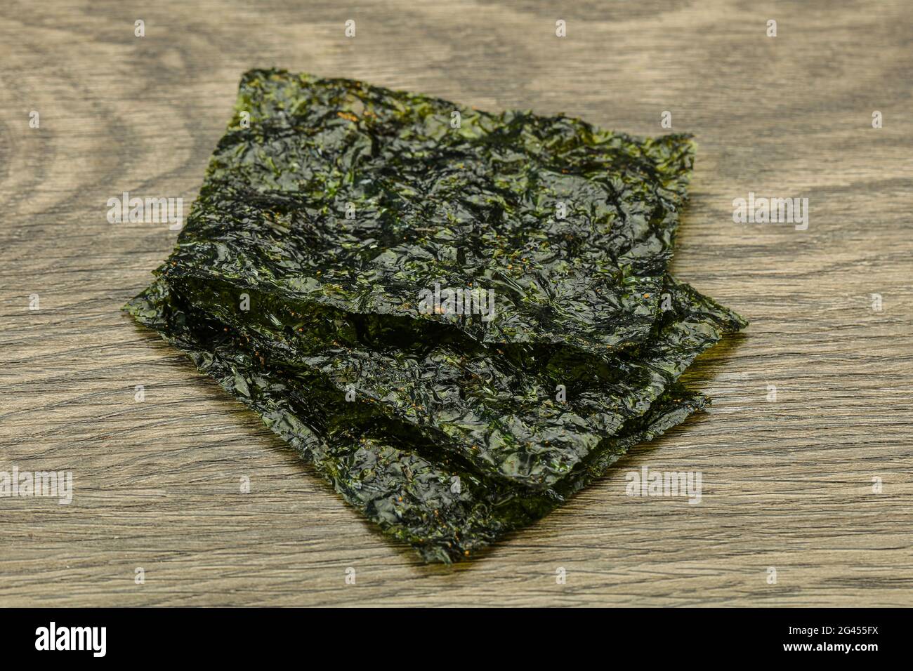 Asian cuisine Nori sheets chips snack Stock Photo - Alamy