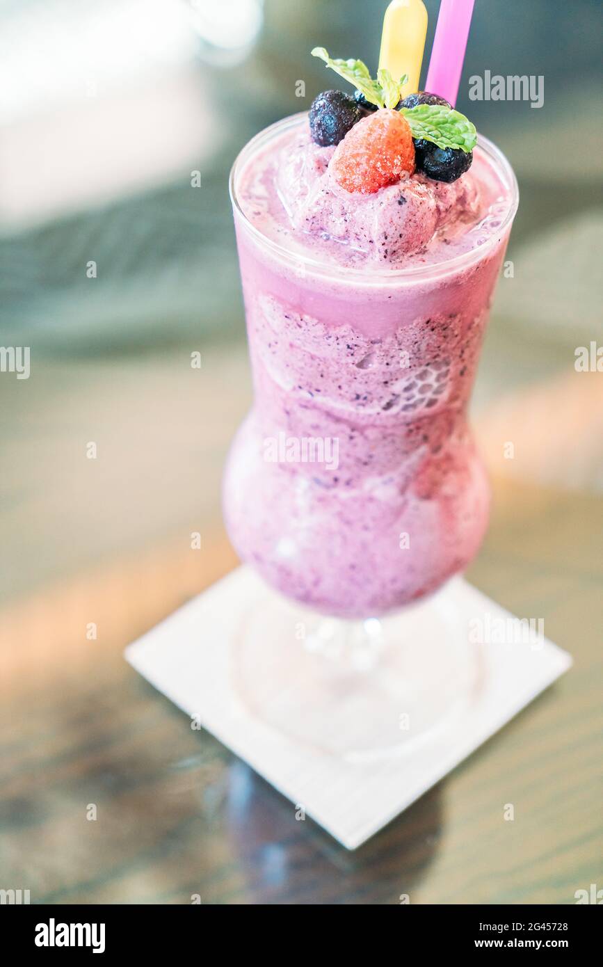 Berry effect hi-res stock photography and images - Alamy