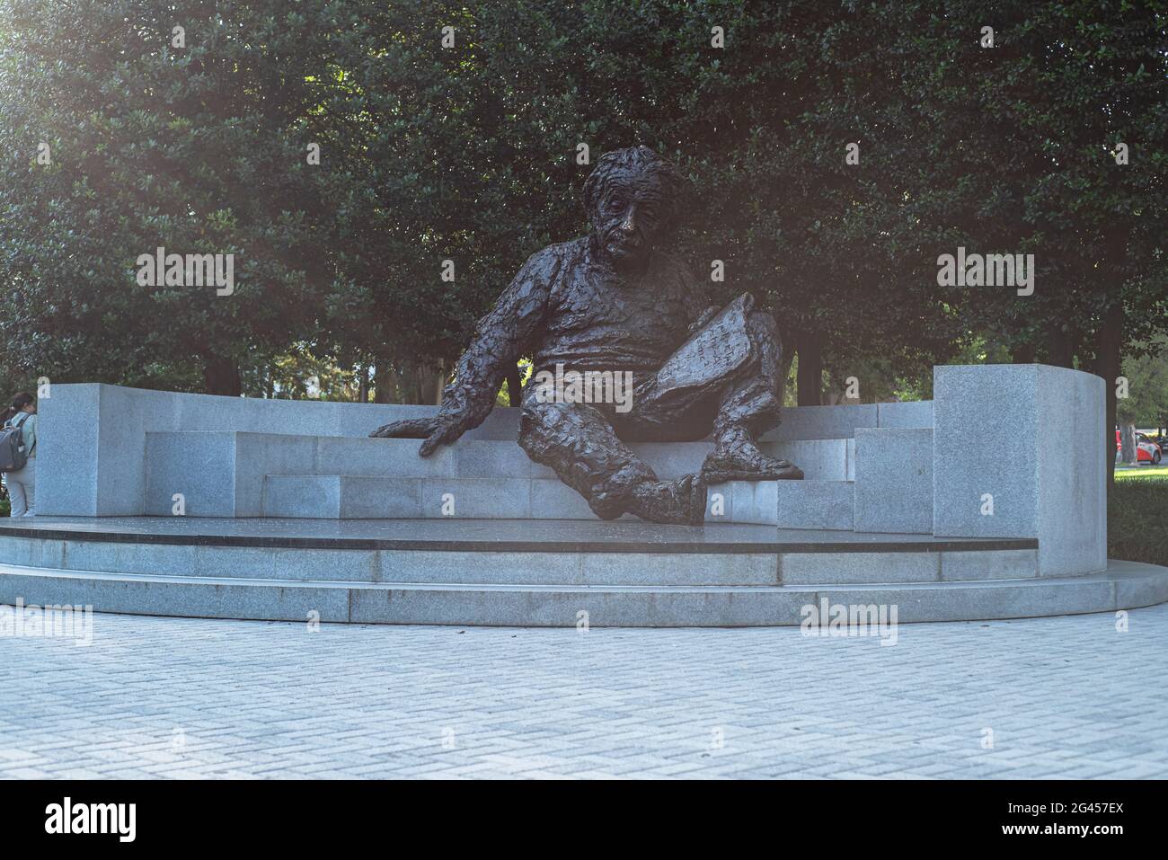 Albert Einstein Memorial in Washington DC Stock Photo - Alamy