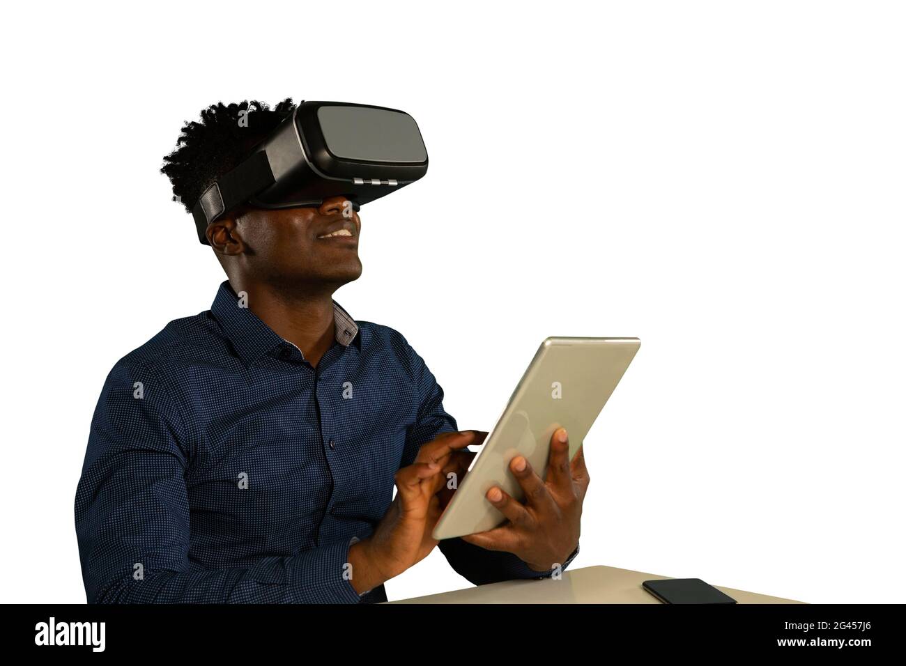 Using digital tablet vr goggles hi-res stock photography and images - Alamy