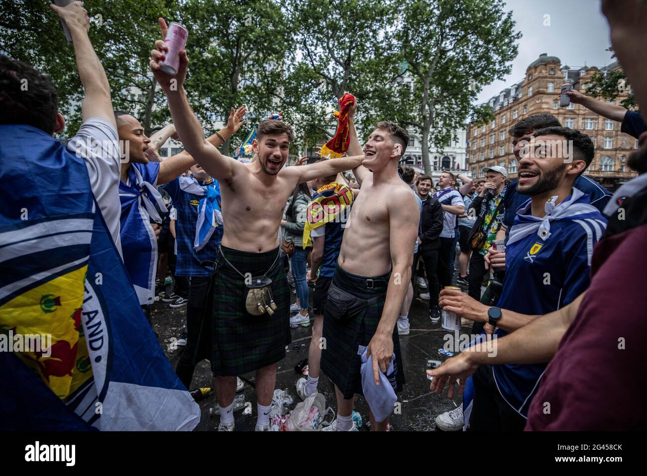 Football hooligans uk hi-res stock photography and images - Alamy