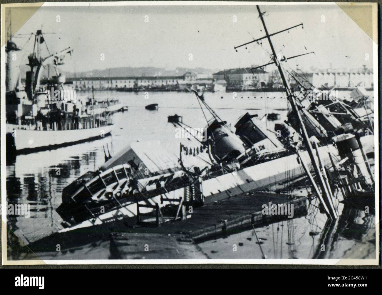 Scuttling of the french fleet in toulon hi-res stock photography and ...
