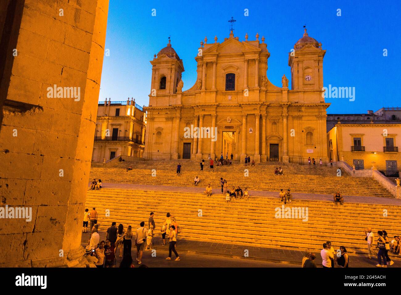 ITALY. SICILY. NOTO VILLAGE (UNESCO WORLD HERITAGE) SAN NICOLO ...