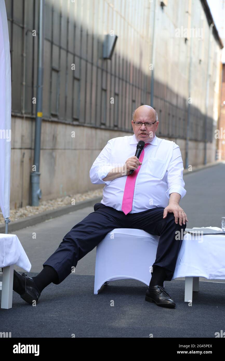 Ministerpräsident Michael Kretschmer, Staatsminister Thomas Schmidt und ...