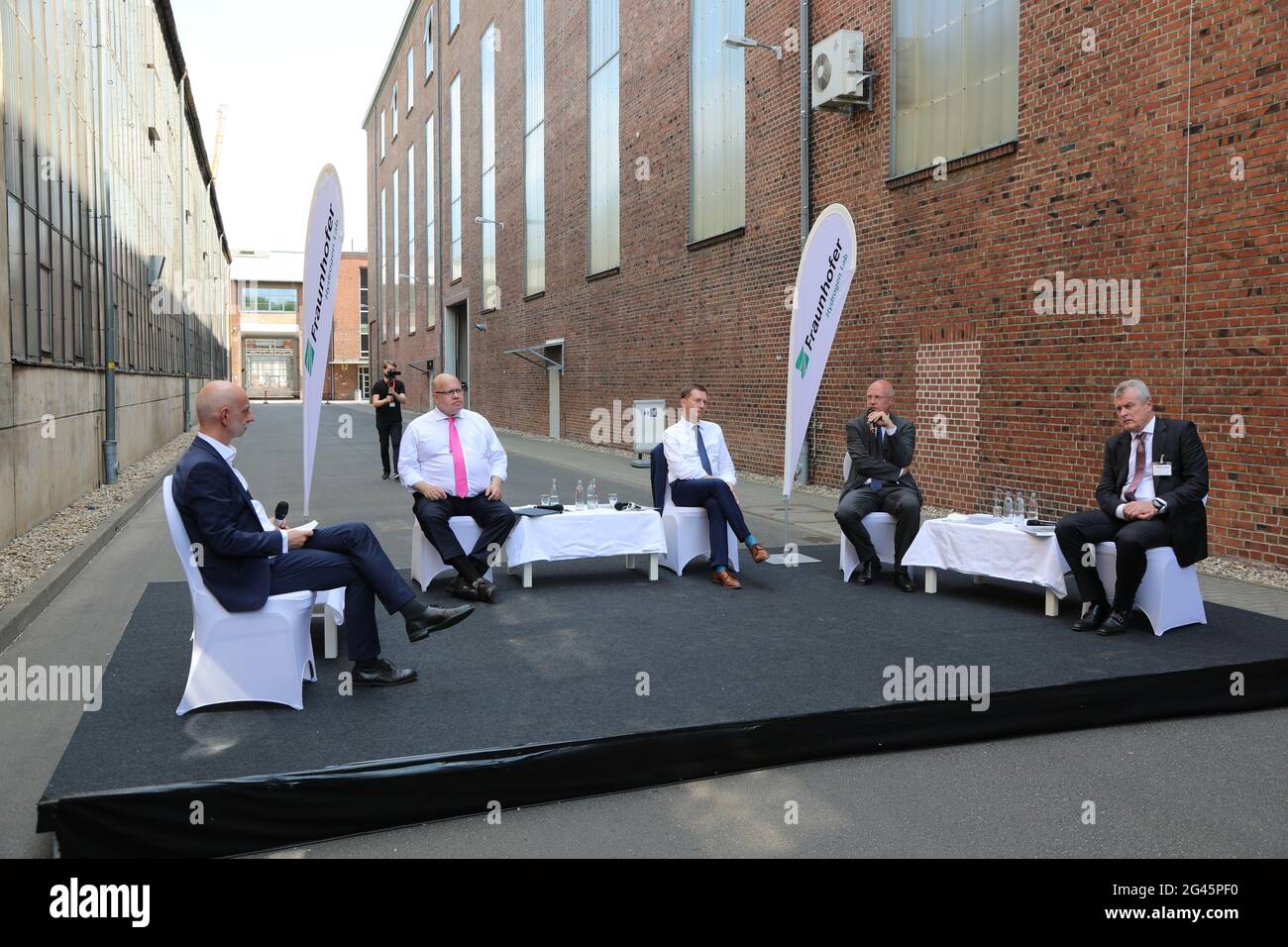 Ministerpräsident Michael Kretschmer, Staatsminister Thomas Schmidt und ...