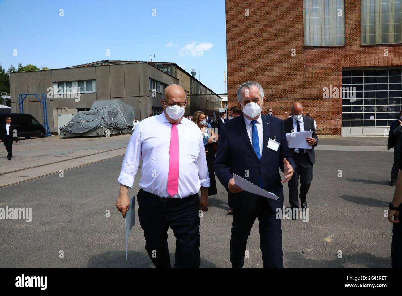 Ministerpräsident Michael Kretschmer, Staatsminister Thomas Schmidt und ...