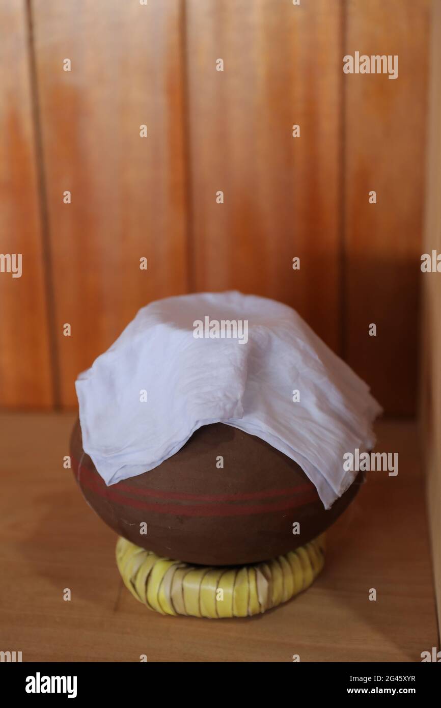 Pirith hi-res stock photography and images - Alamy