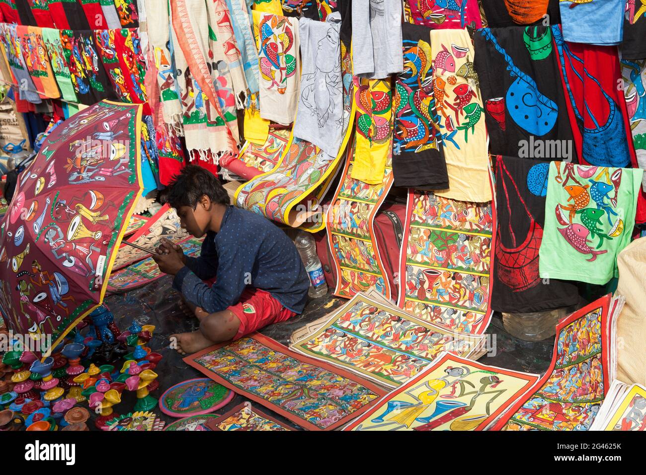 Scroll painting hi-res stock photography and images - Alamy