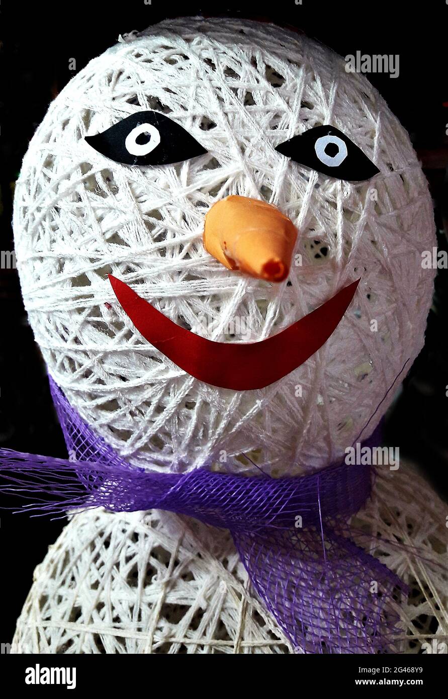 Decorative threads hi-res stock photography and images - Alamy