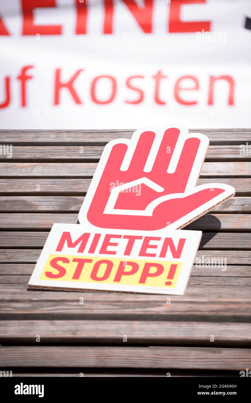Hamburg, Germany. 19th June, 2021. Protest posters for a rent freeze ...