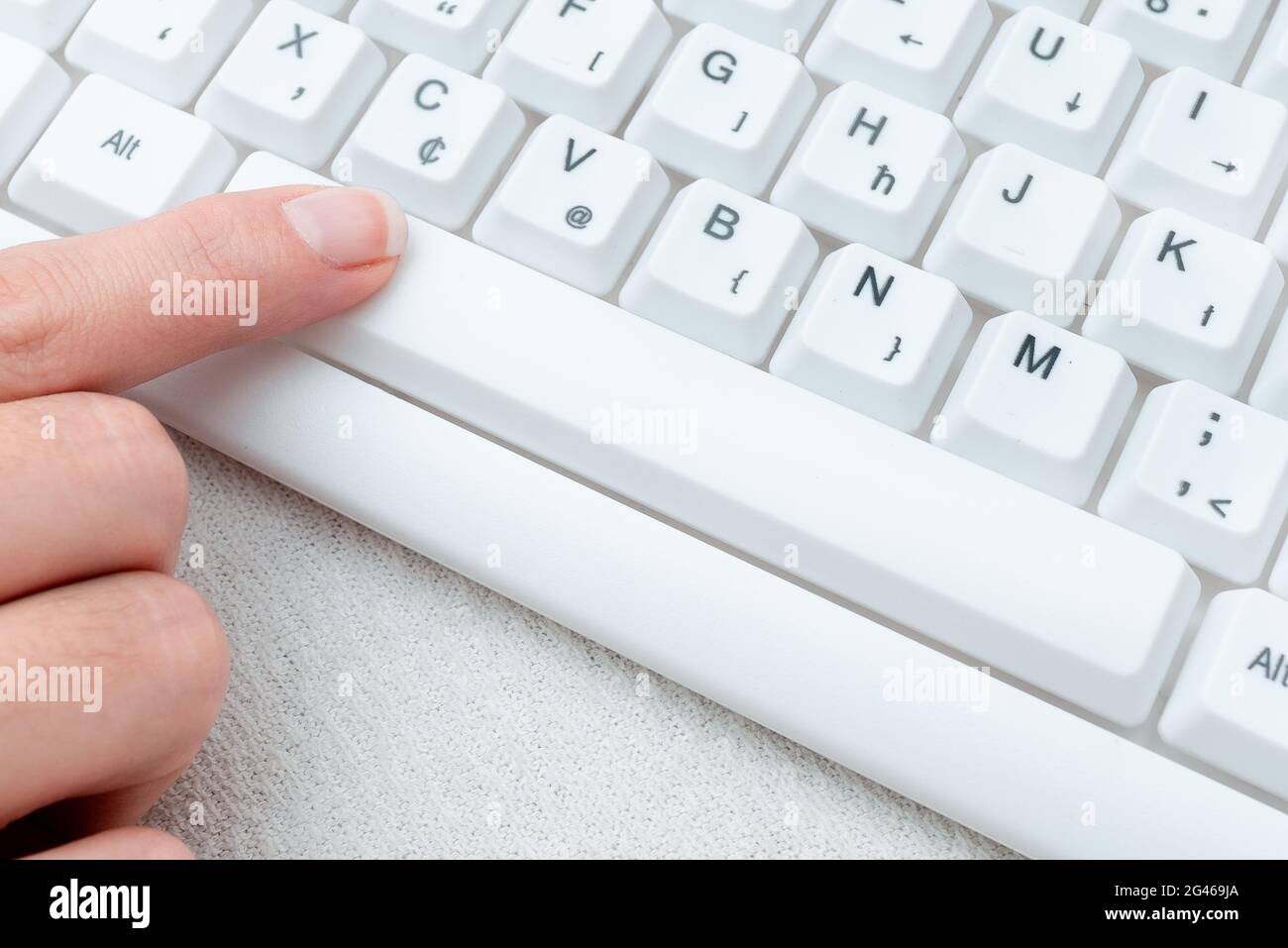 Keybord pressing button hi-res stock photography and images - Alamy