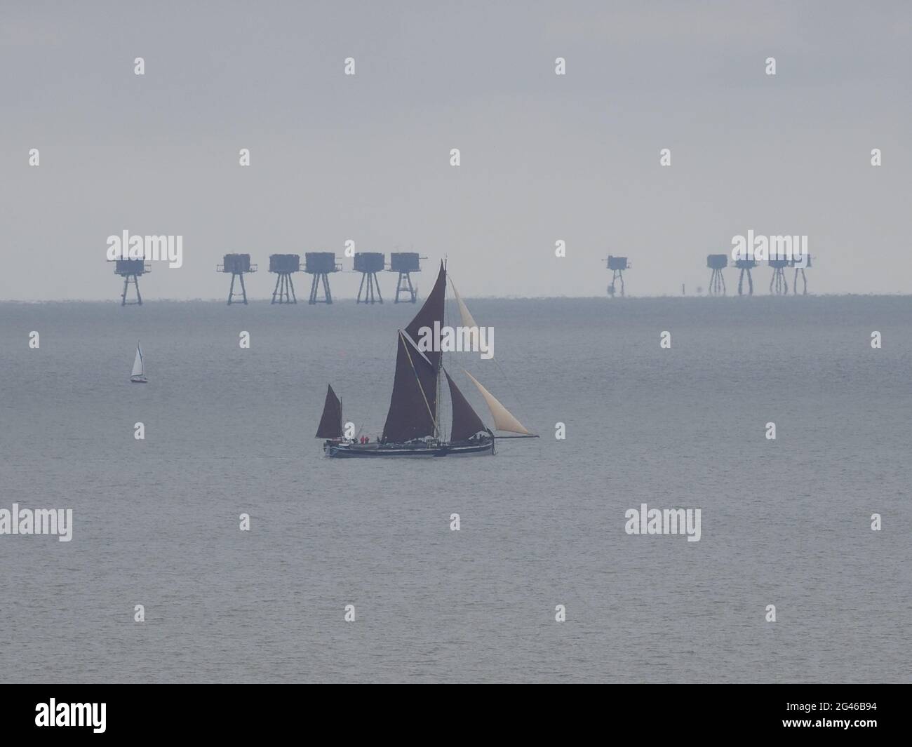 Thames sailing barge seen hi-res stock photography and images - Alamy