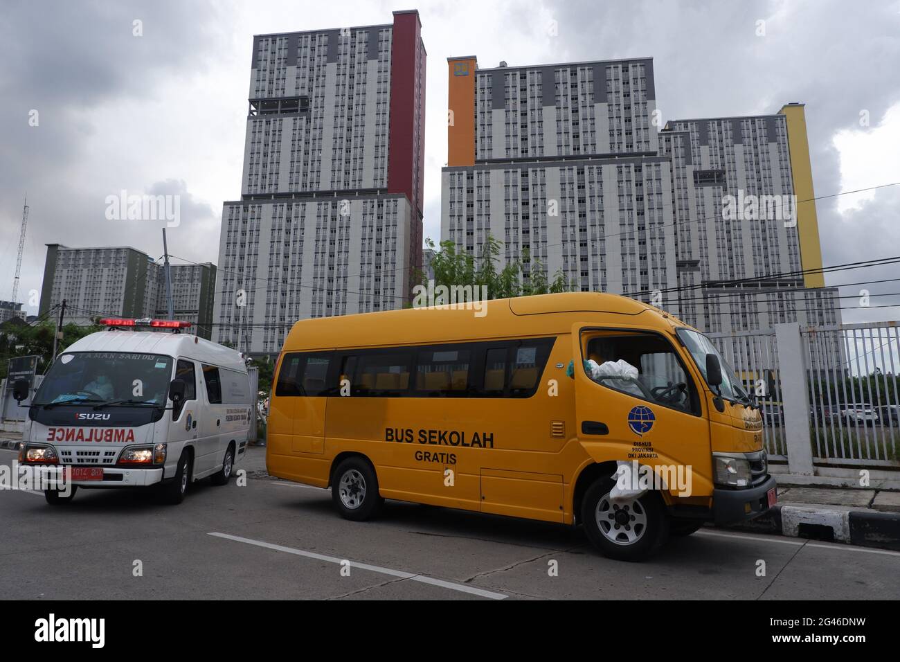 Ambulance vehicles and school buses carrying Covid-19 positive patients ...