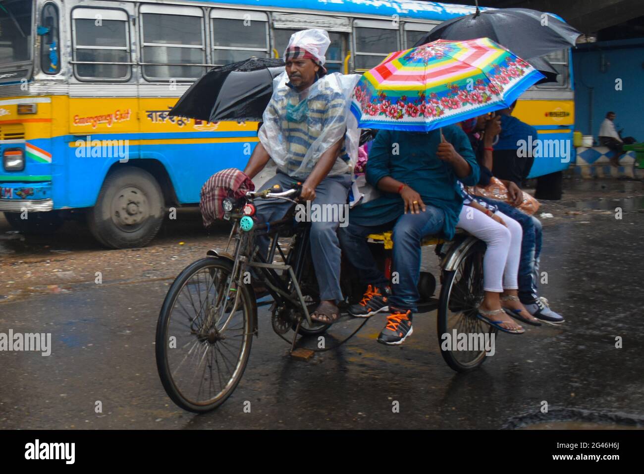 India rickshaw 19th hi-res stock photography and images - Alamy
