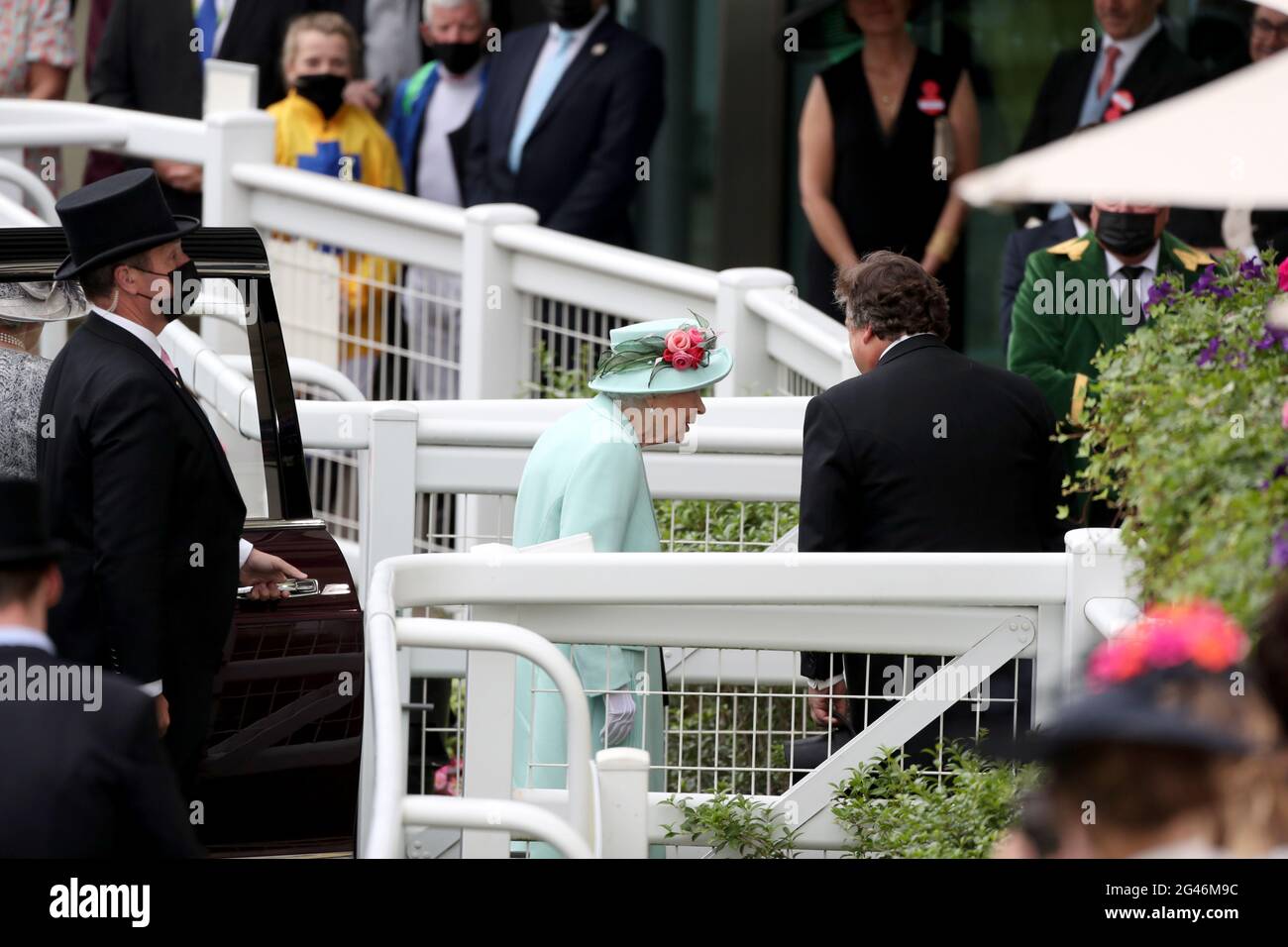 Queen Elizabeth II arrives on day five of Royal Ascot at Ascot ...