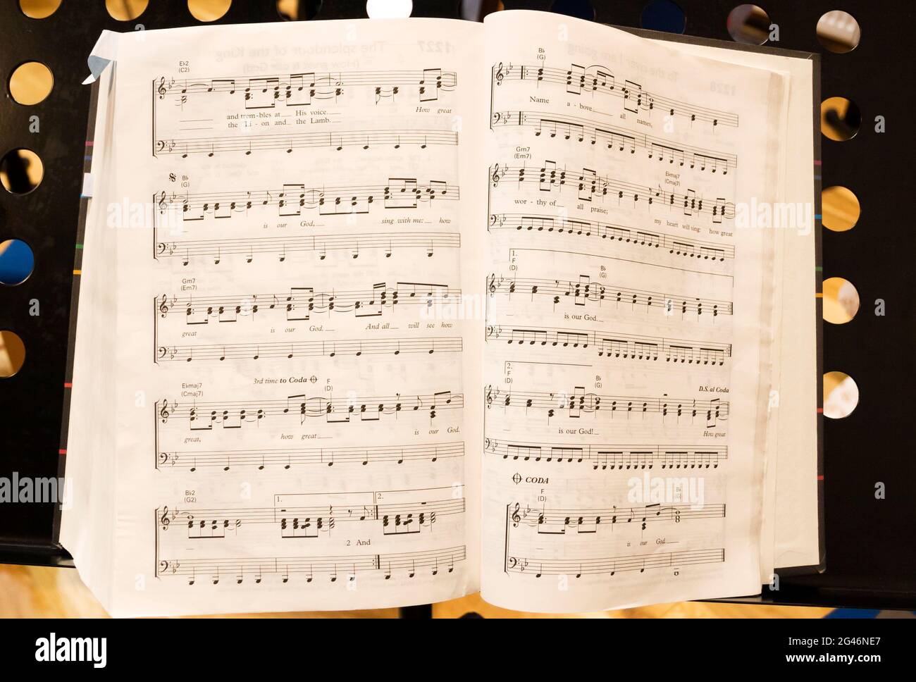 Musical score from a hymn book Stock Photo - Alamy