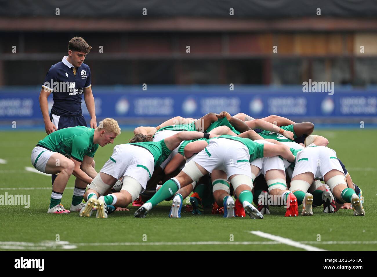 Six nations rugby 2021 scrum hi-res stock photography and images - Alamy