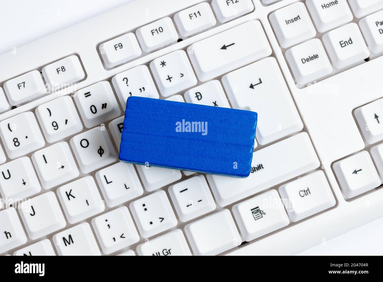 Keyboardlaptop hi-res stock photography and images - Alamy