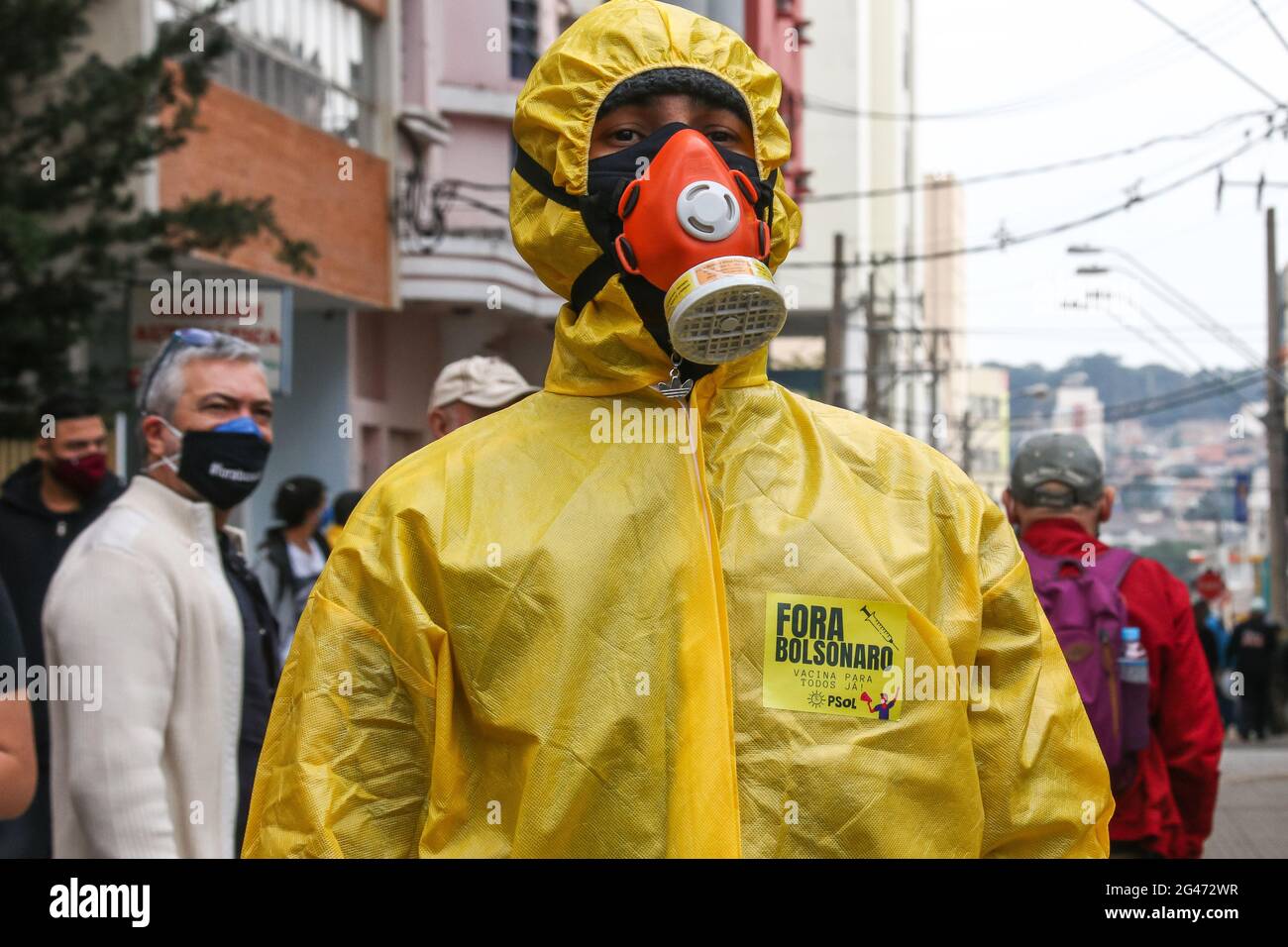 Bolsonaro mask hi-res stock photography and images - Alamy
