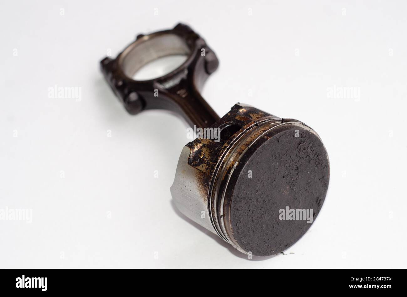 Piston with connecting rod Stock Photo - Alamy