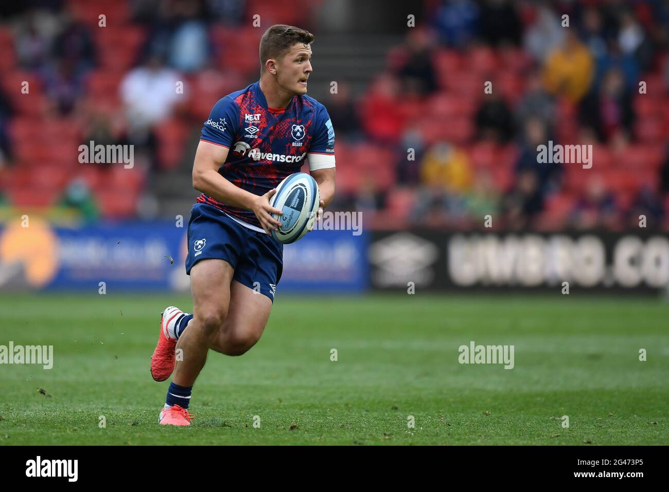 Callum Sheedy of Bristol Bears, in action during the game Stock Photo ...