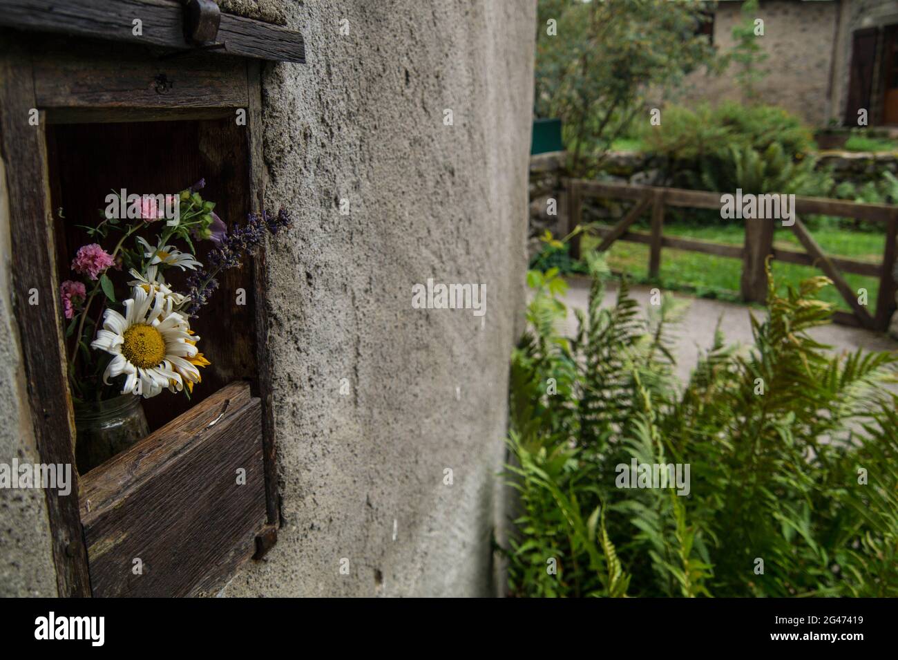 Valsenestre hi-res stock photography and images - Alamy