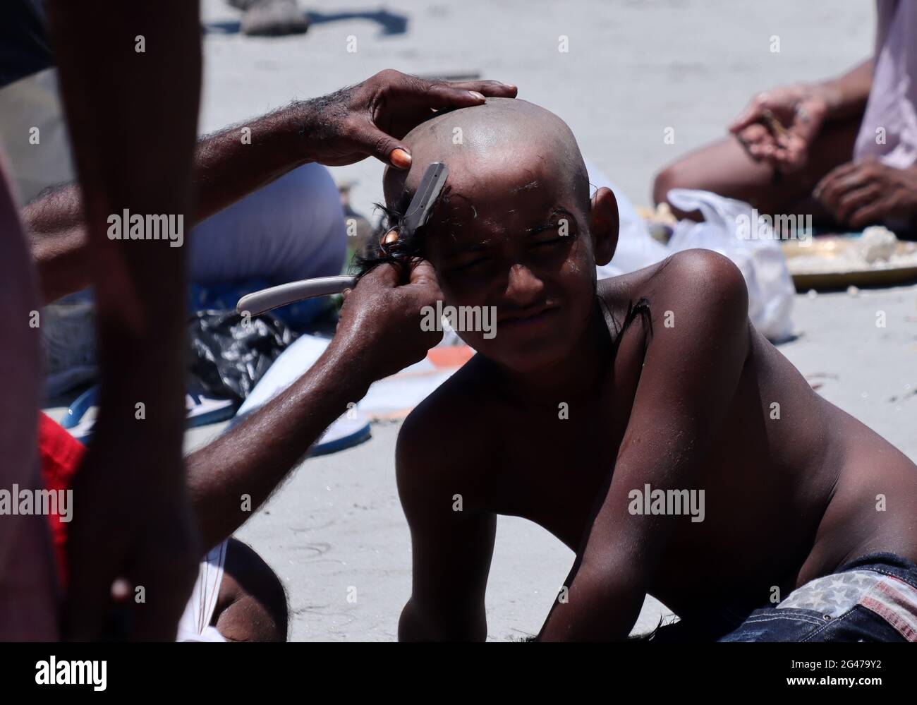 Tonsuring hair hi-res stock photography and images - Alamy