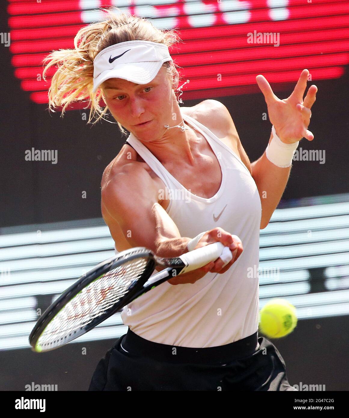 Ludmilla samsonowa hi-res stock photography and images - Alamy