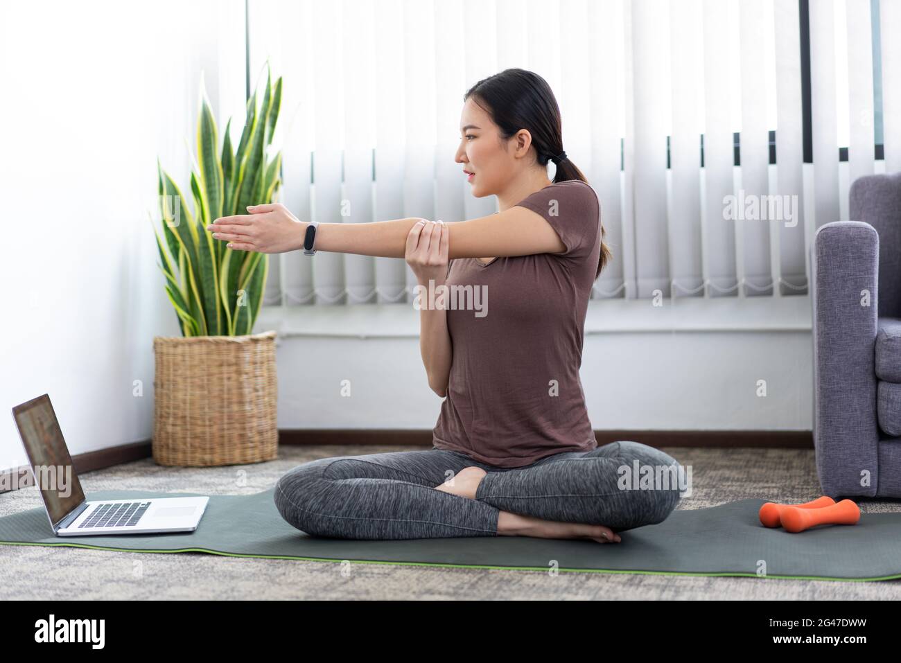 Deltoid Stretch