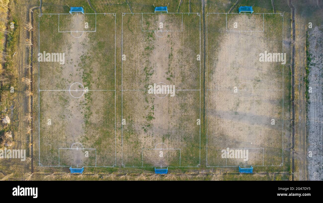 Aerial football overhead shot hi-res stock photography and images - Alamy