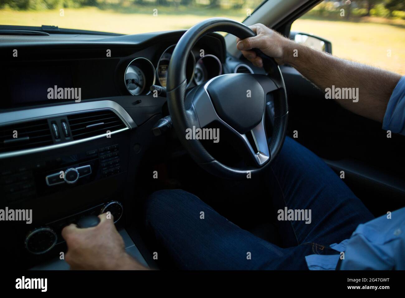 Hand leg car hi-res stock photography and images - Alamy