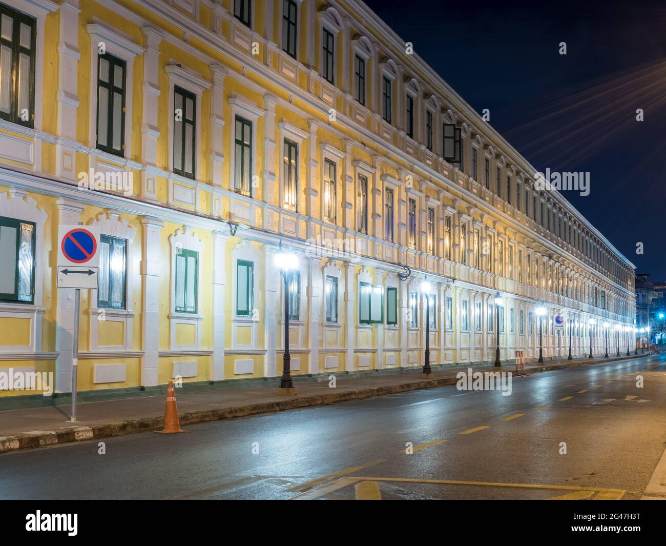 Bangkok european style hi-res stock photography and images - Alamy