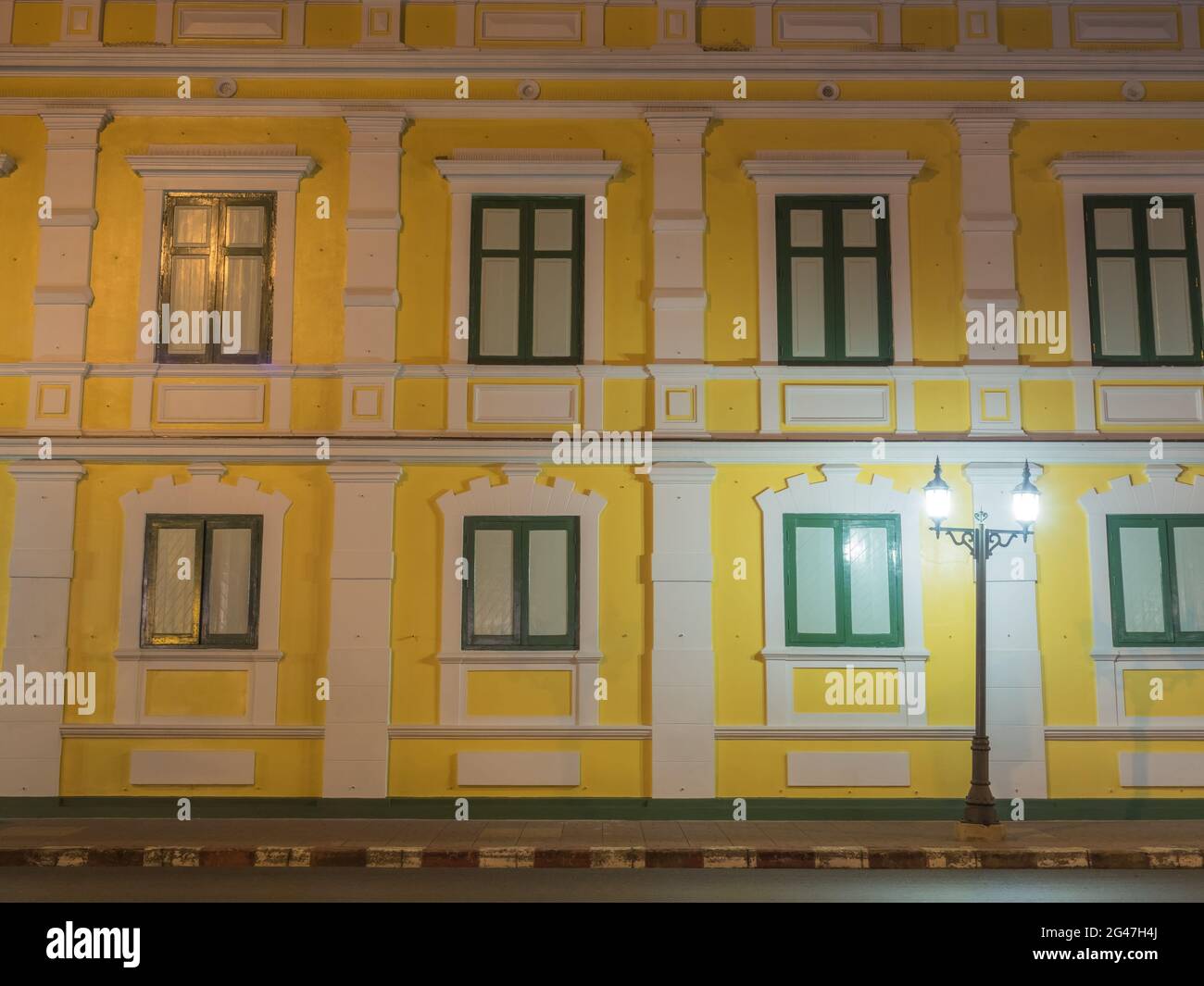 Bangkok european style hi-res stock photography and images - Alamy