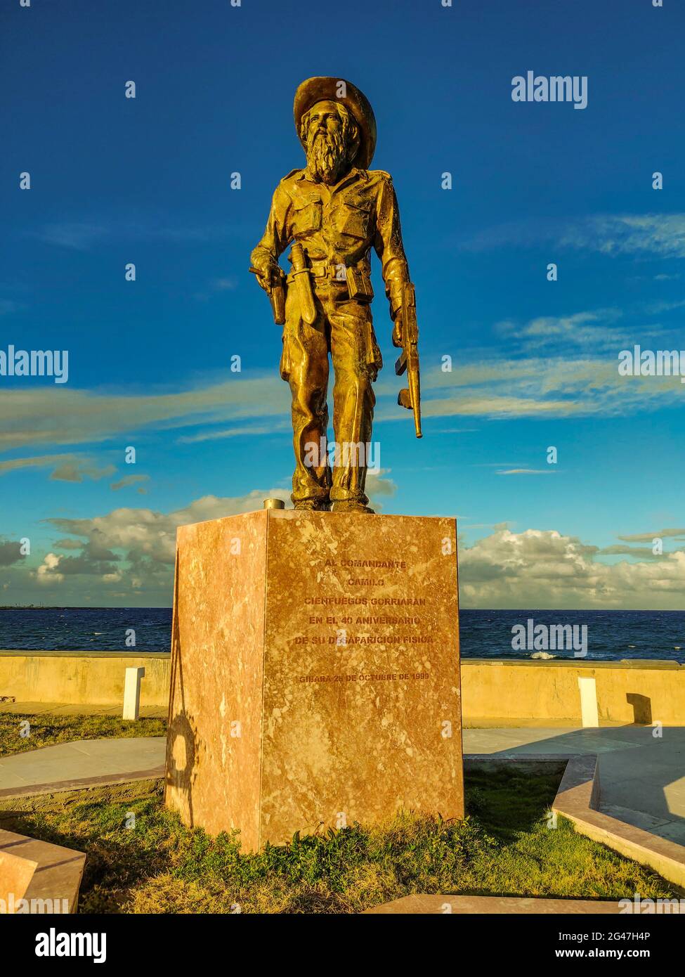 Bronze statue of the Cuban revolutionary Camilo Cienfuegos in Gibara ...