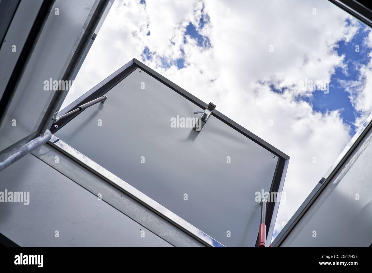 Open hatch hi-res stock photography and images - Alamy
