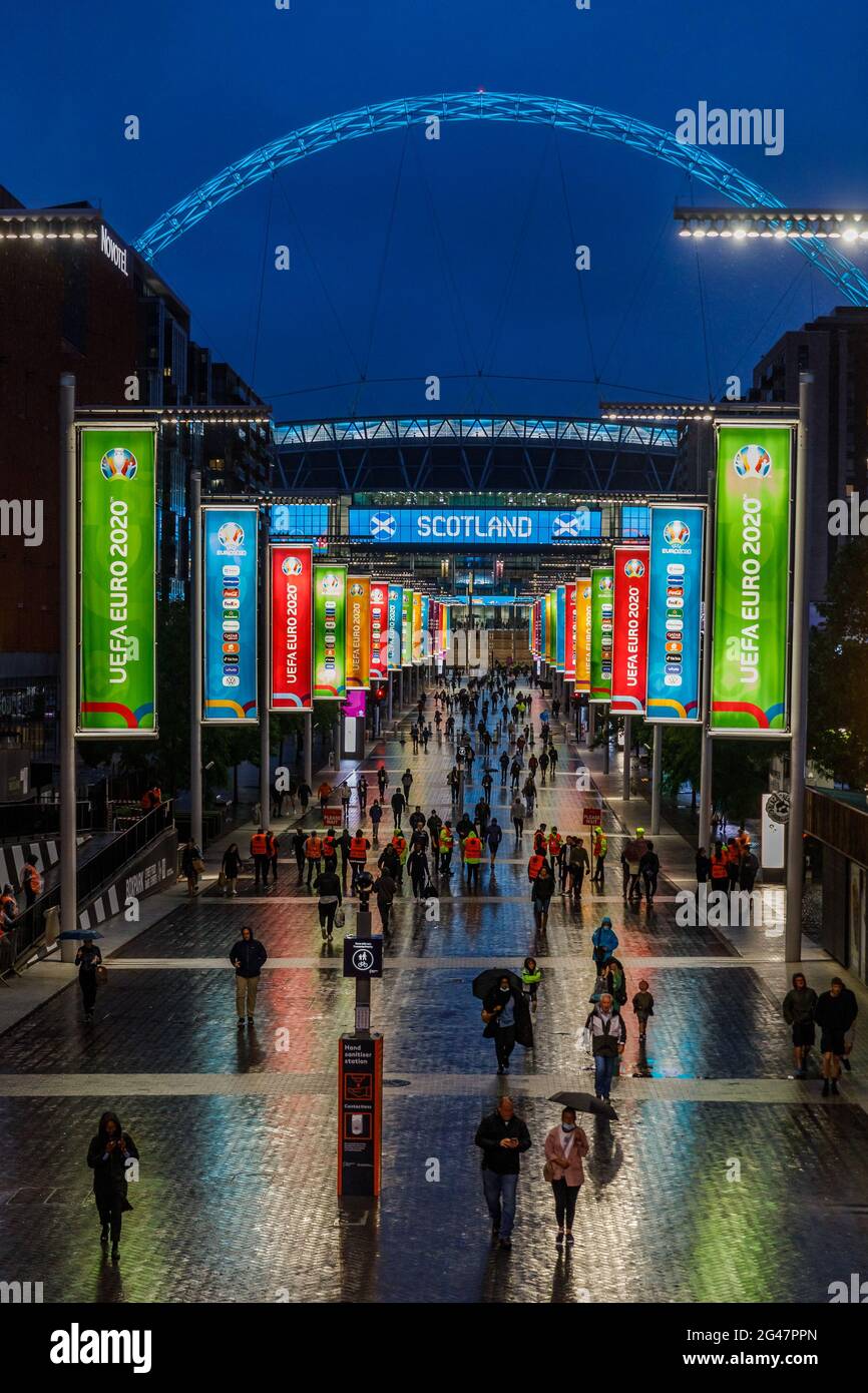 22,500 fans fill Olympic Way as they leave Wembley Stadium after ...