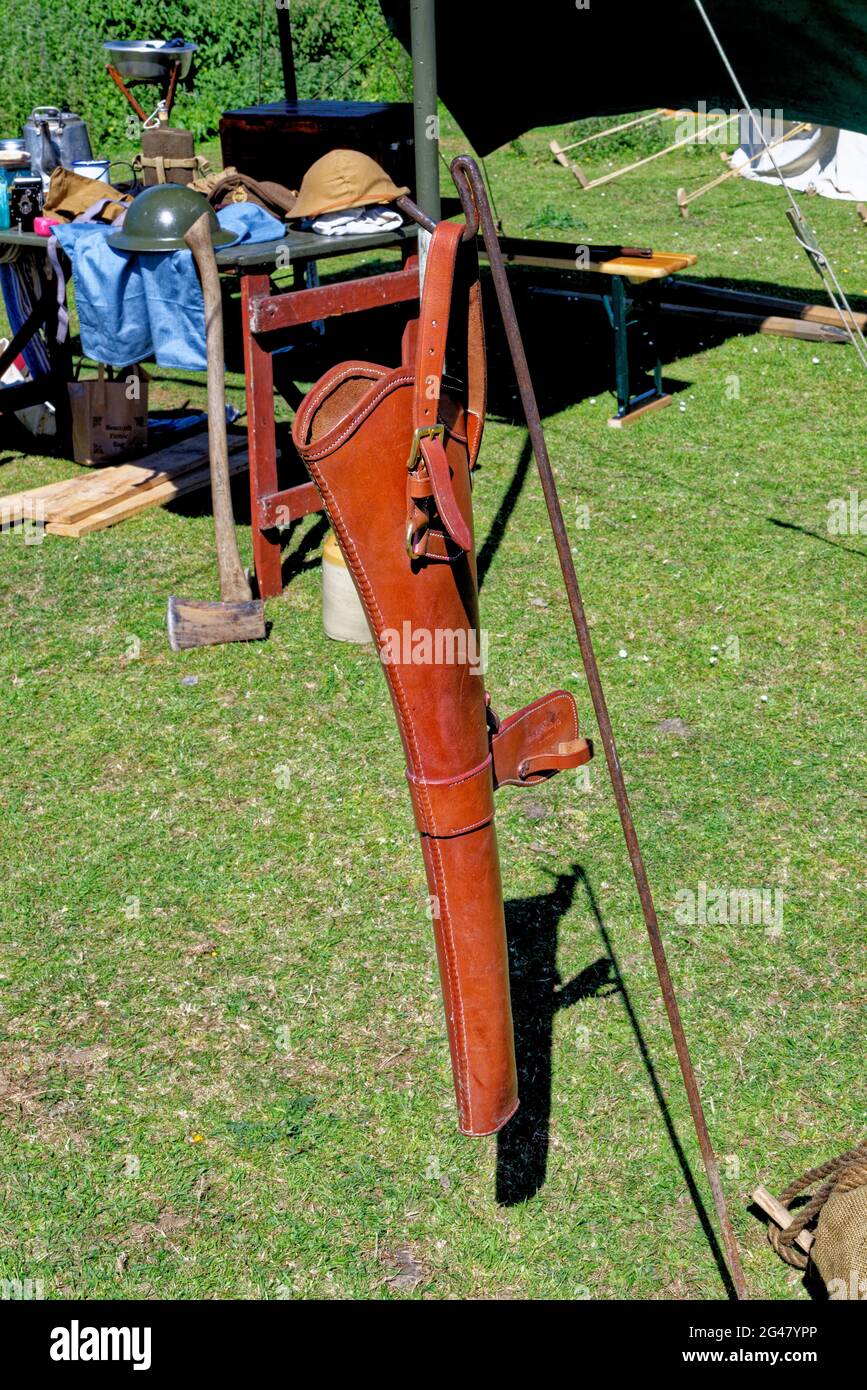 British soldier bayonet ww2 hi-res stock photography and images - Alamy