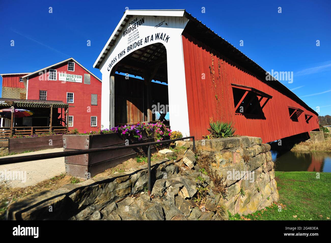 Bridgeton hi-res stock photography and images - Alamy