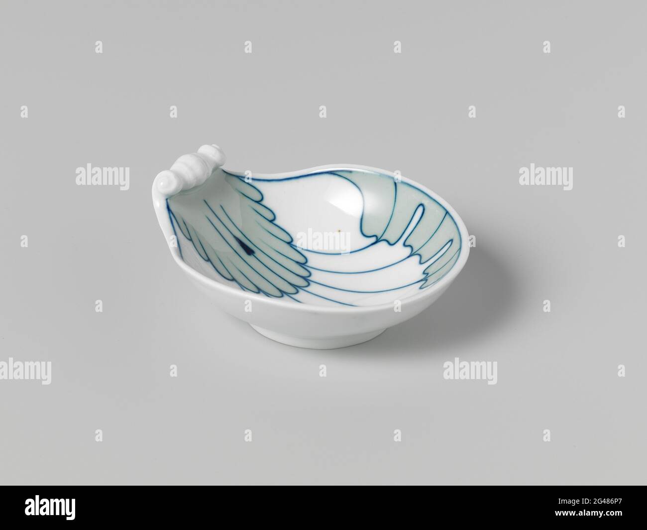 Salt barrel, painted with the flügelmuster decor. Salt barrel of ...